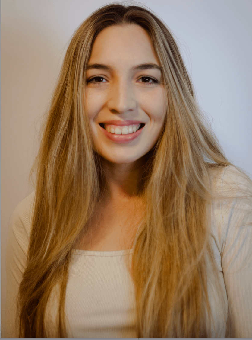 Commercial Talent Women – RubyBlue Artists