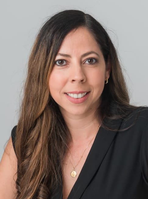 Commercial Talent Women – RubyBlue Artists