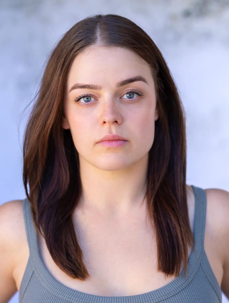 Commercial Talent Women – RubyBlue Artists